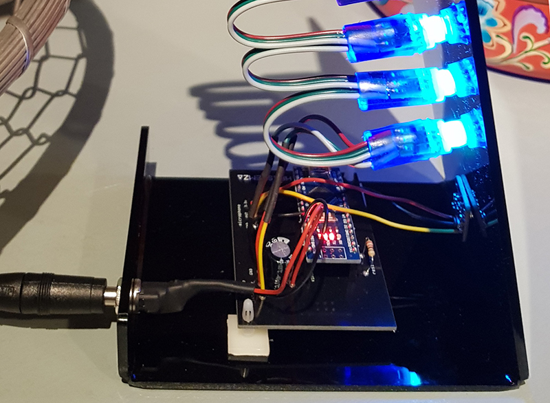 1901 light art piece | Susan Eyre